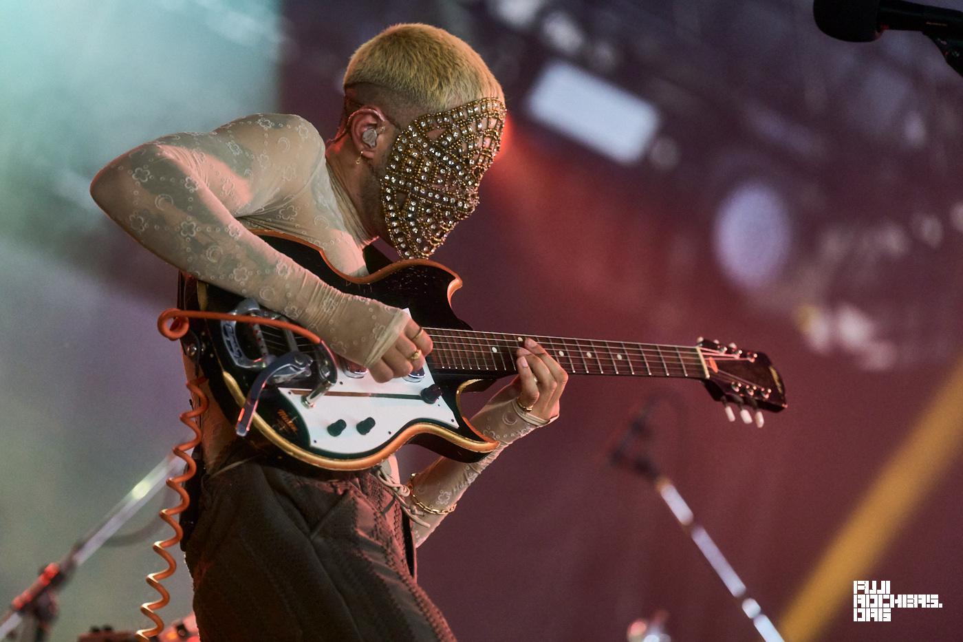 ENG: GLASS BEAMS | FUJIROCK EXPRESS '24 | フジロック会場から最新レポートをお届け